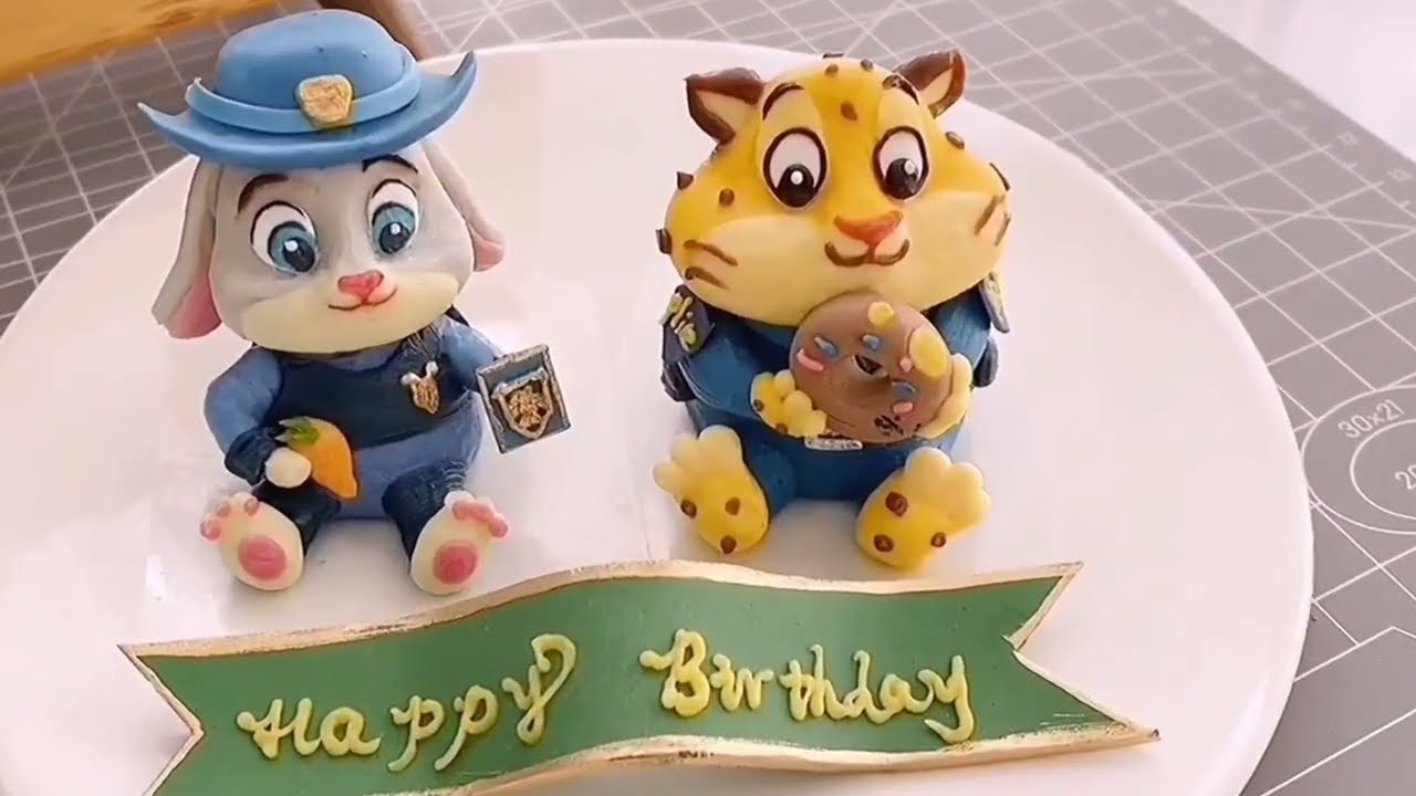 Magical Zootopia Cake Tutorial: Creamy Judy Hopps Surprise Inside #cake #cartooncake #birthdaycake