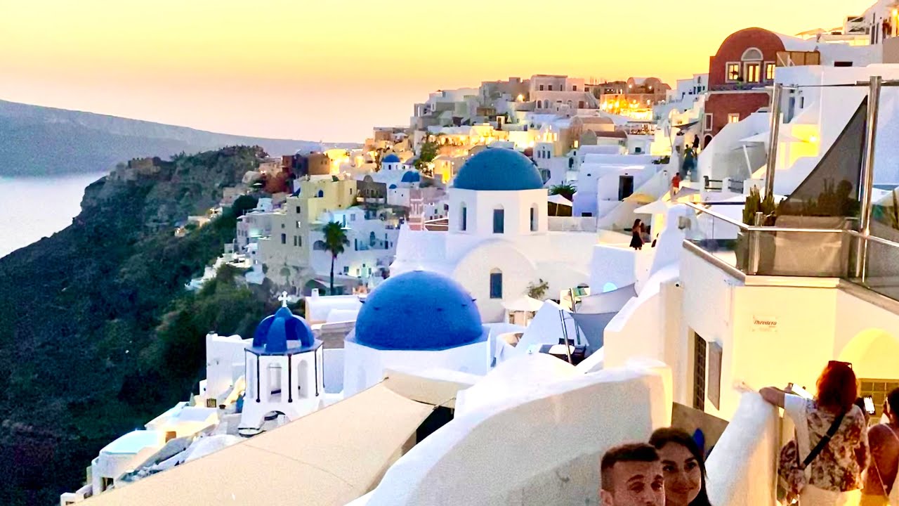 El momento de La puesta de sol en Santorini es sagrado