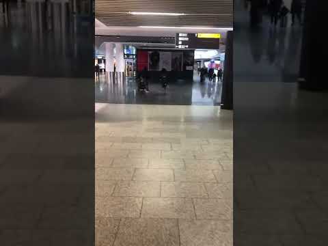 Frankfurt airport lounge
