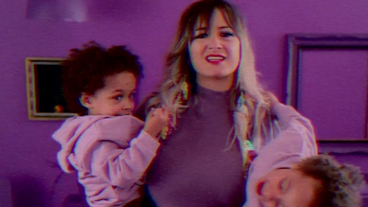 Discover Miesha And The Spanks Moms Jeans Moms Genes On Nagamag
