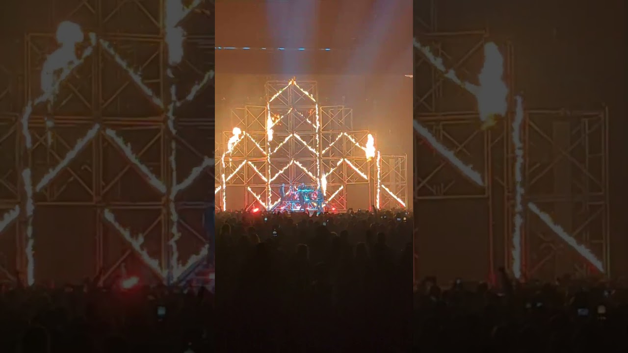 Disturbed - Inside the Fire (live Atlanta 2025)