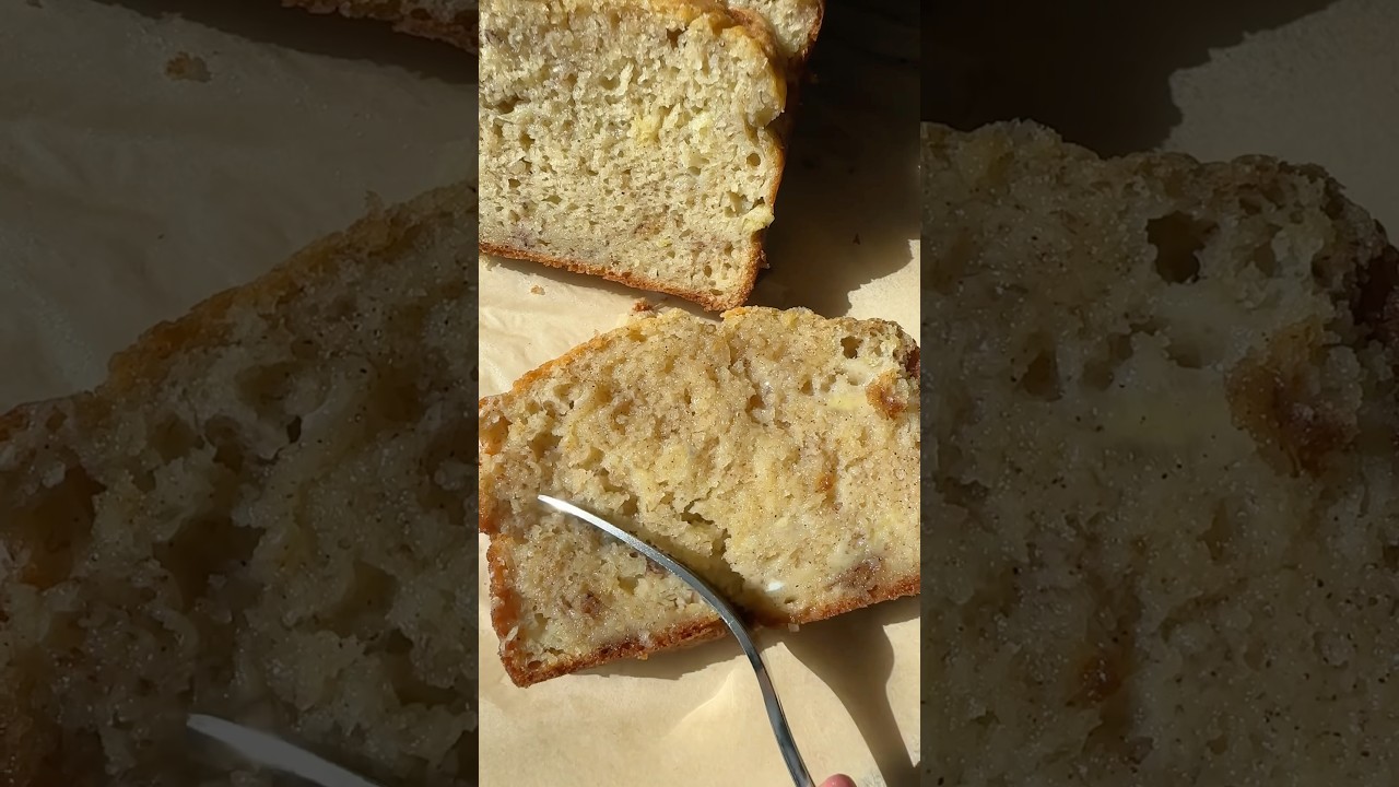 Maple cinnamon banana bread! Full recipe in comments! #recipe #baking #banana #recipes #bananabread