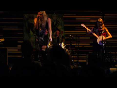 The Dolly Partners - Riot Grrrl Band Off 2016