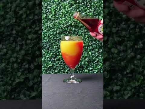 Tequila Sunrise Recipe For Cocktail Hour at Your Wedding ☀️🍹 #shorts