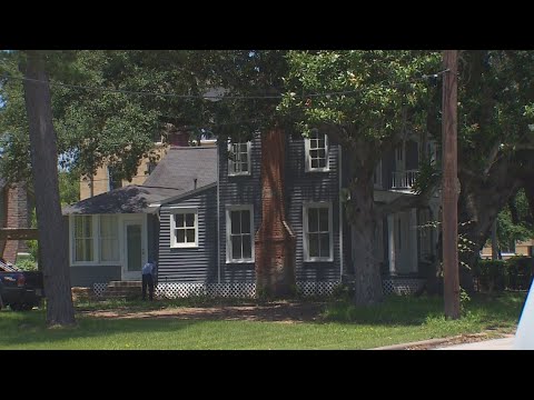 Richmond residents fight Fort Bend County's attempt to take their land using eminent domain