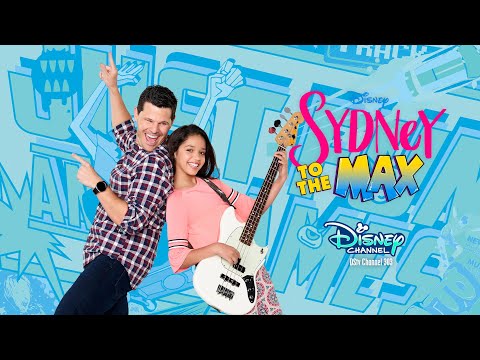馃憵 Free Clothes | Sydney To The Max | Disney Channel Africa