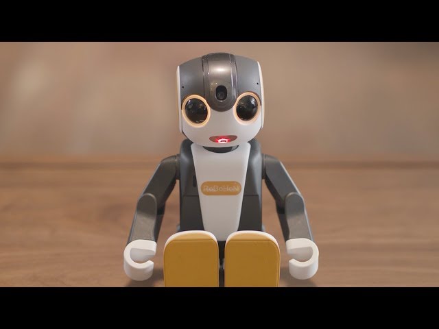 Sharp's new RoBoHon robot is tiny and cute and we want it