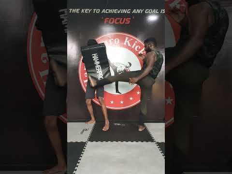 DAY 10 OF 30000 KICKS IN 30 DAYS #kickboxing #kicks #challenge #day10 #chennai #hammerprokickboxing