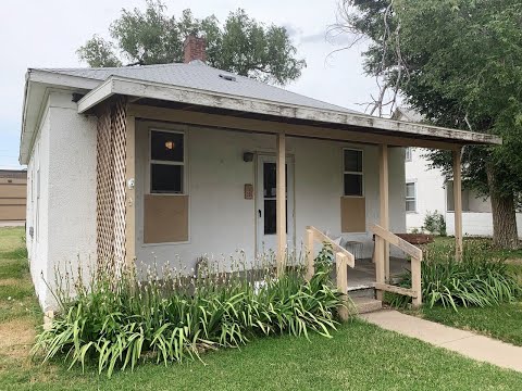 326 N 10th St, Garden City, KS 67846