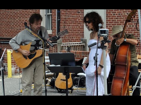 TJ Shaw Band at the Ellicott City Old Town Market @ The Wine Bin - August 1, 2015