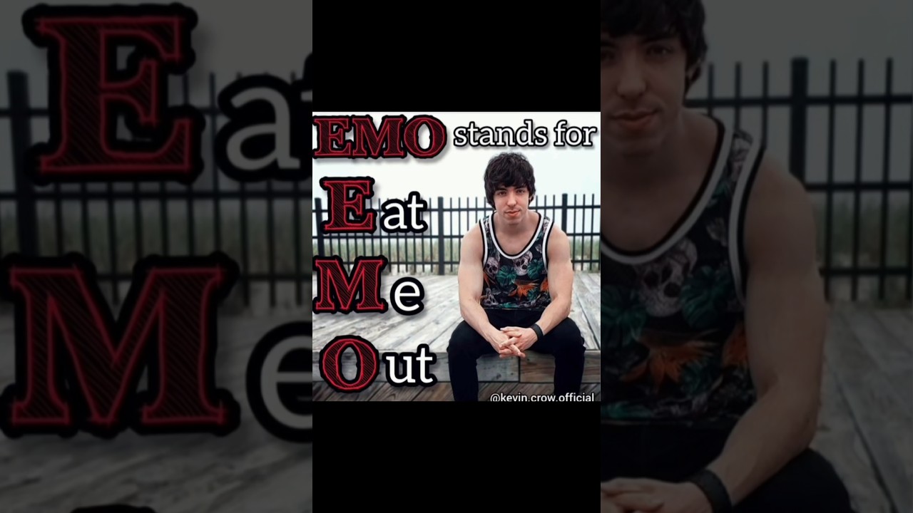 When she says she likes emo boys 🖤 #emo #alternative #scene #poppunk #cringe