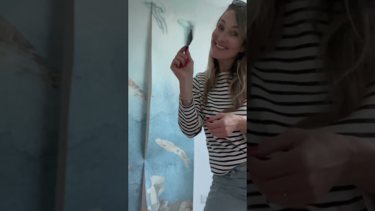 Underwater Fun Wallpaper Mural Installation | Kid's Bedroom Makeover