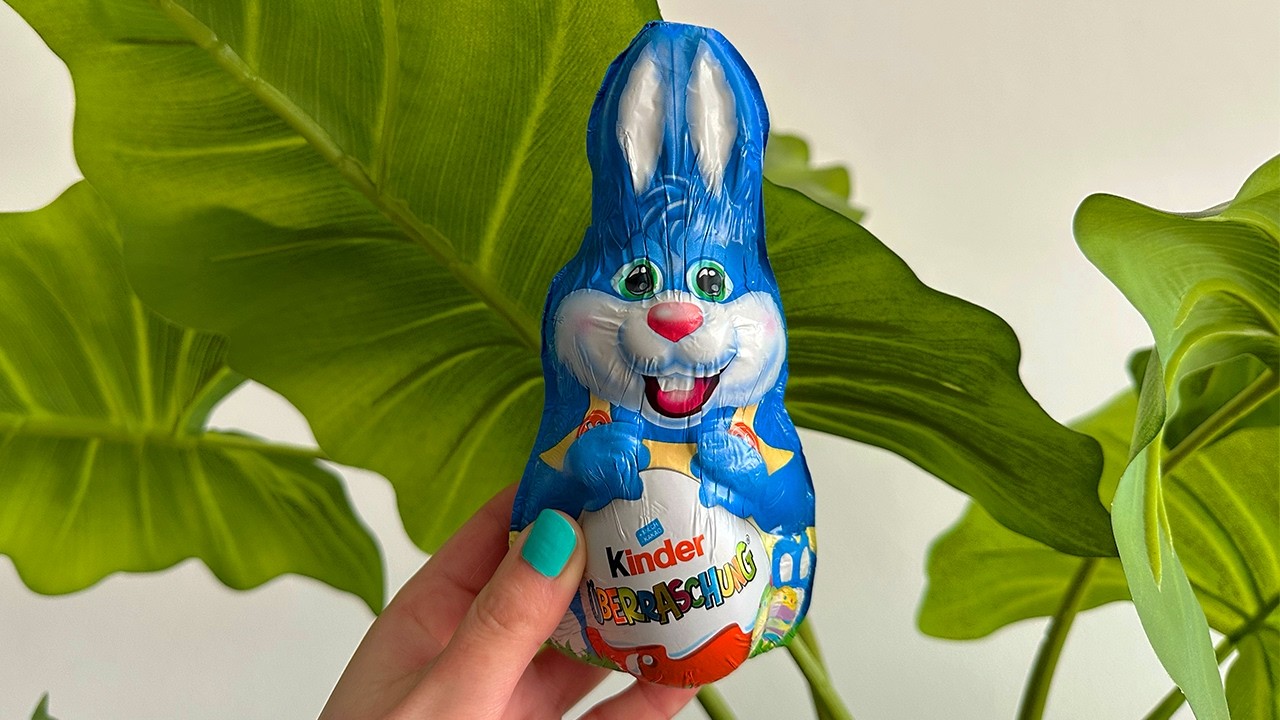 Easter Bunny Kinder Surprise Egg l Fun ASMR Unboxing