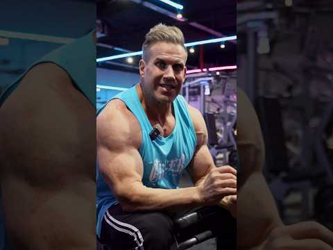 THE SECRET TO MY MASSIVE CHEST - INCLINE DUMBBELL BENCH PRESS