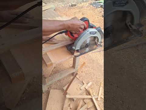 Always use a jig to make work easier #woodworking #woodworkingidea