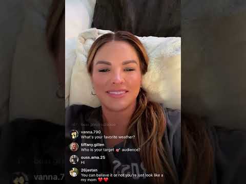 Becca Tilley Live 9-30-22 Part 1