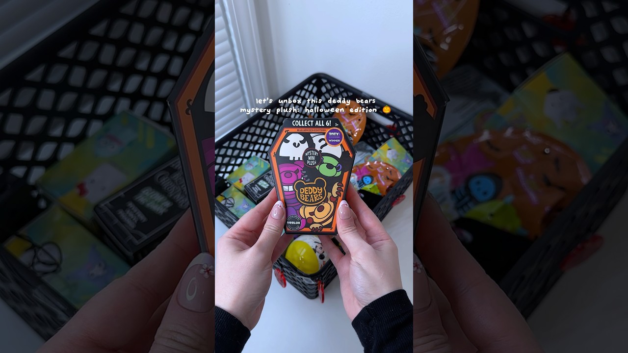 unboxing roblox deddy bears blind box #roblox #deddybears #blindbox #blindbag #asmrunboxing #spooky