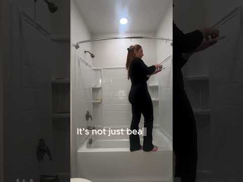 Who knew a simple shower curtain could transform a bathroom so much? πβ¨