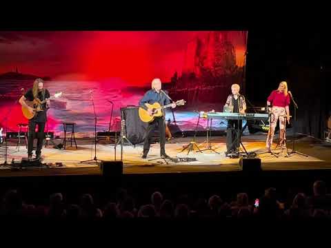 ‘Question’ - Justin Hayward with Mike Dawes