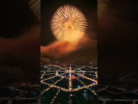 New Year Celebration in China ???????? #newyear2022 #FireworksLightningShow. #LightningShow