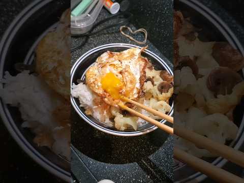 brain-dead quick meal [Sept 26, 2023: Veggie Stir-Fry, Fried Egg]