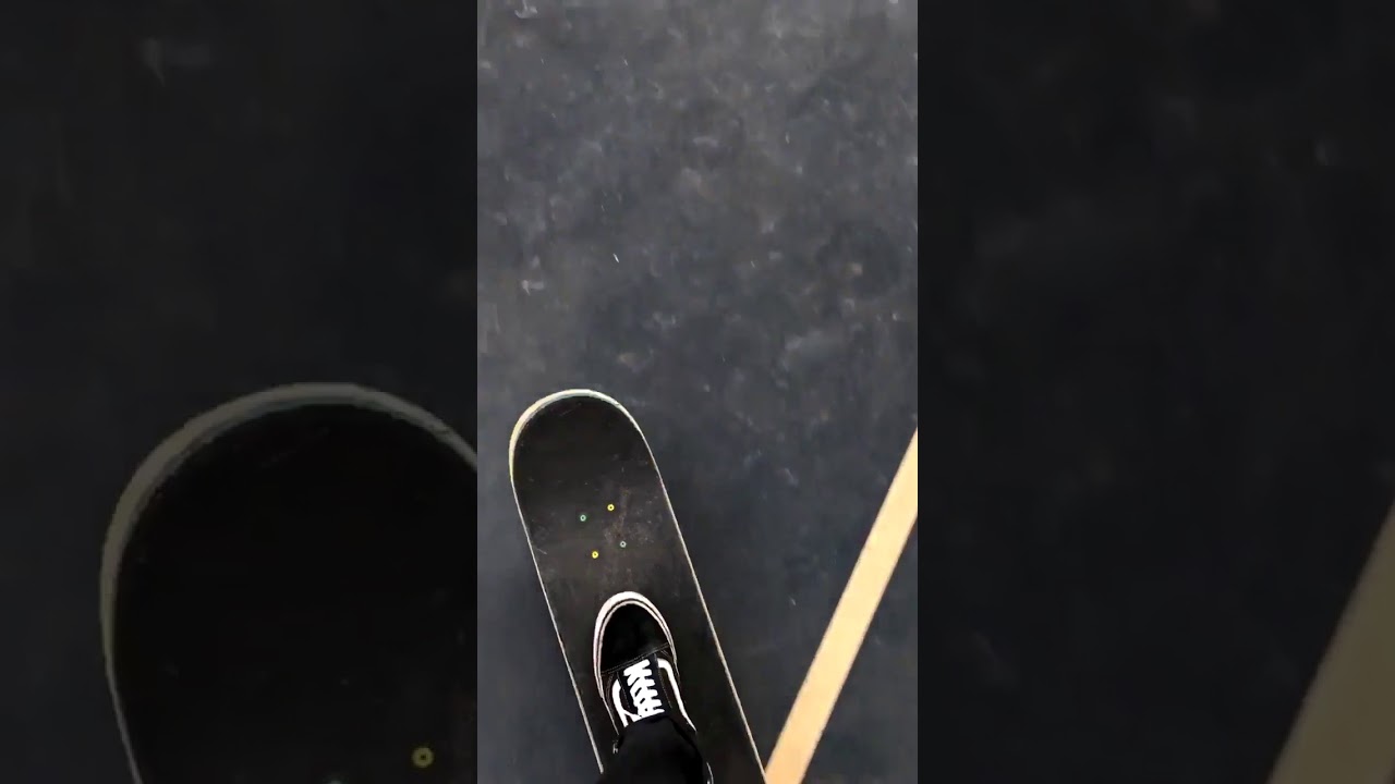 Praying mantis skateboard accident