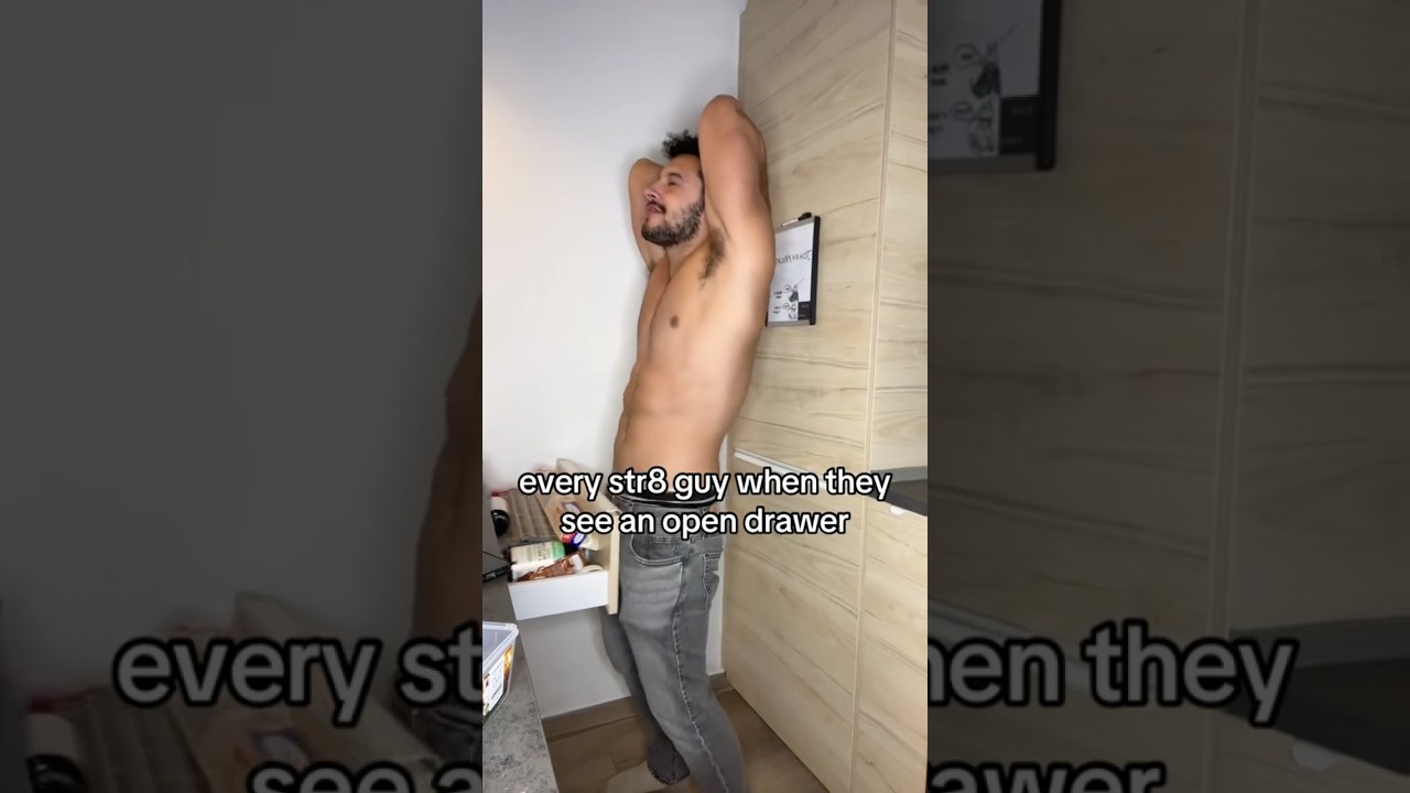 Every str8 guy when they see an open drawer #gayculture #funny #gay #lgbt