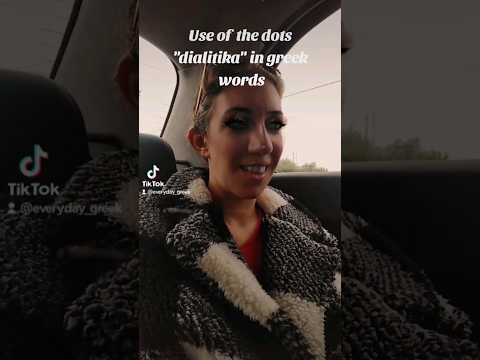 Use of the dots " dialitika" in greek words