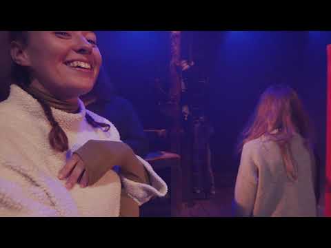 Cinderella cast reaction to Set