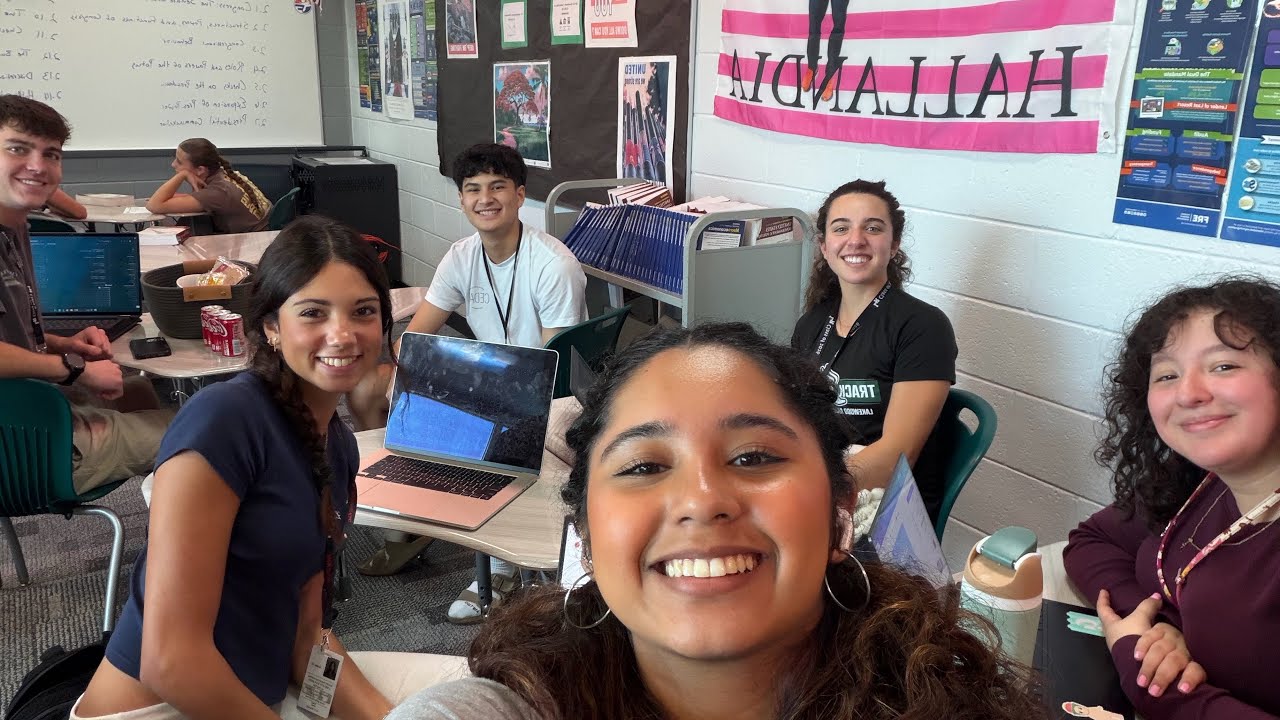 AP Gov exam with 6th Dimension!