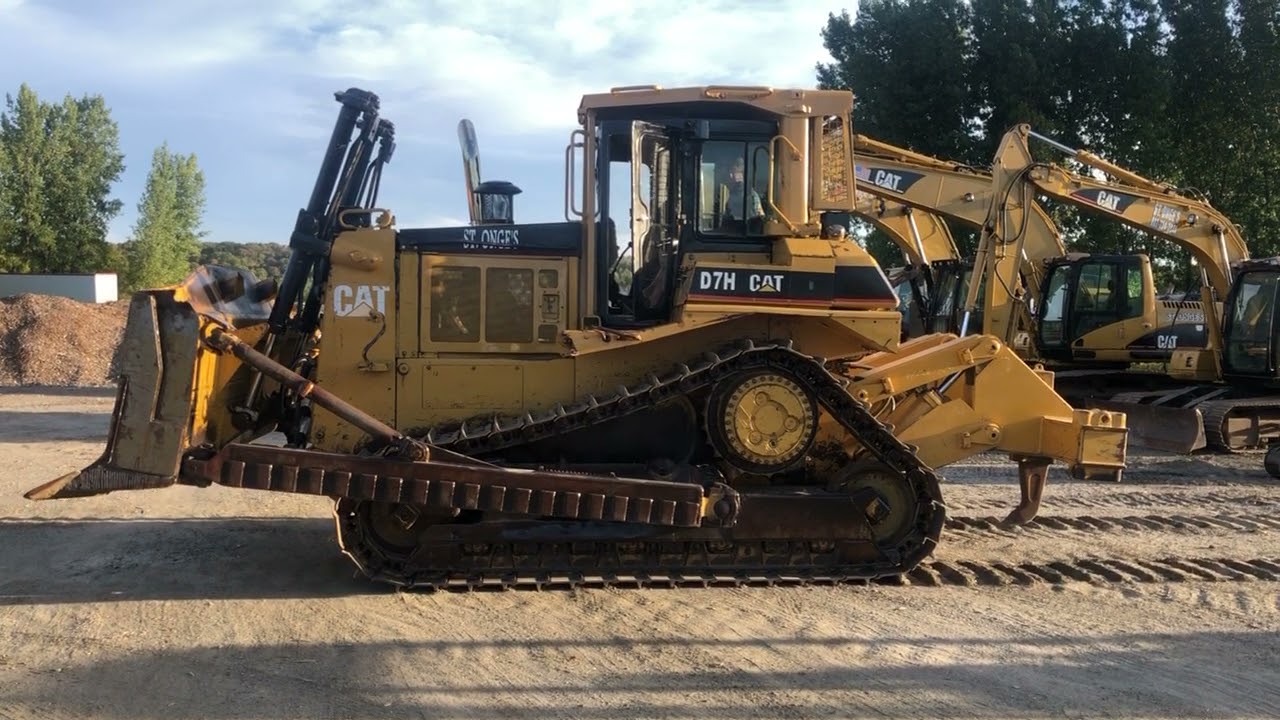 CAT D7H CRAWLER TRACTOR