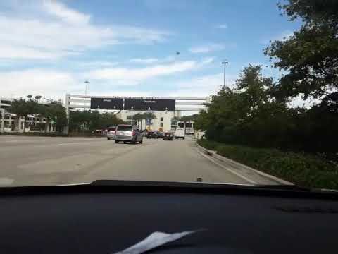 How to wait for arrivals at miami international airport closer than the cellphone parking lot