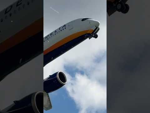 AIRBUS A350 DELTA AIR LINES (LA28 OLYMPICS LIVERY)(AMSTERDAM TO ATLANTA) TAKE-OFF SCHIPHOL AIRPORT