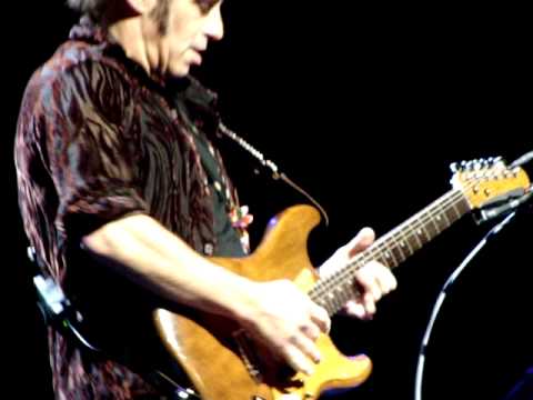 Nils Lofgren Shreds on “The Ghost of Tom Joad” | New.Old.Stock.