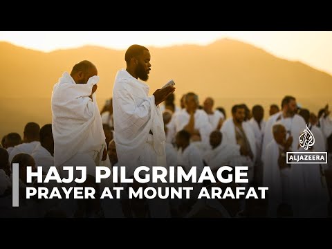 Nearly 2 million Muslim pilgrims gather at Mount Arafat for prayers on second day of Hajj