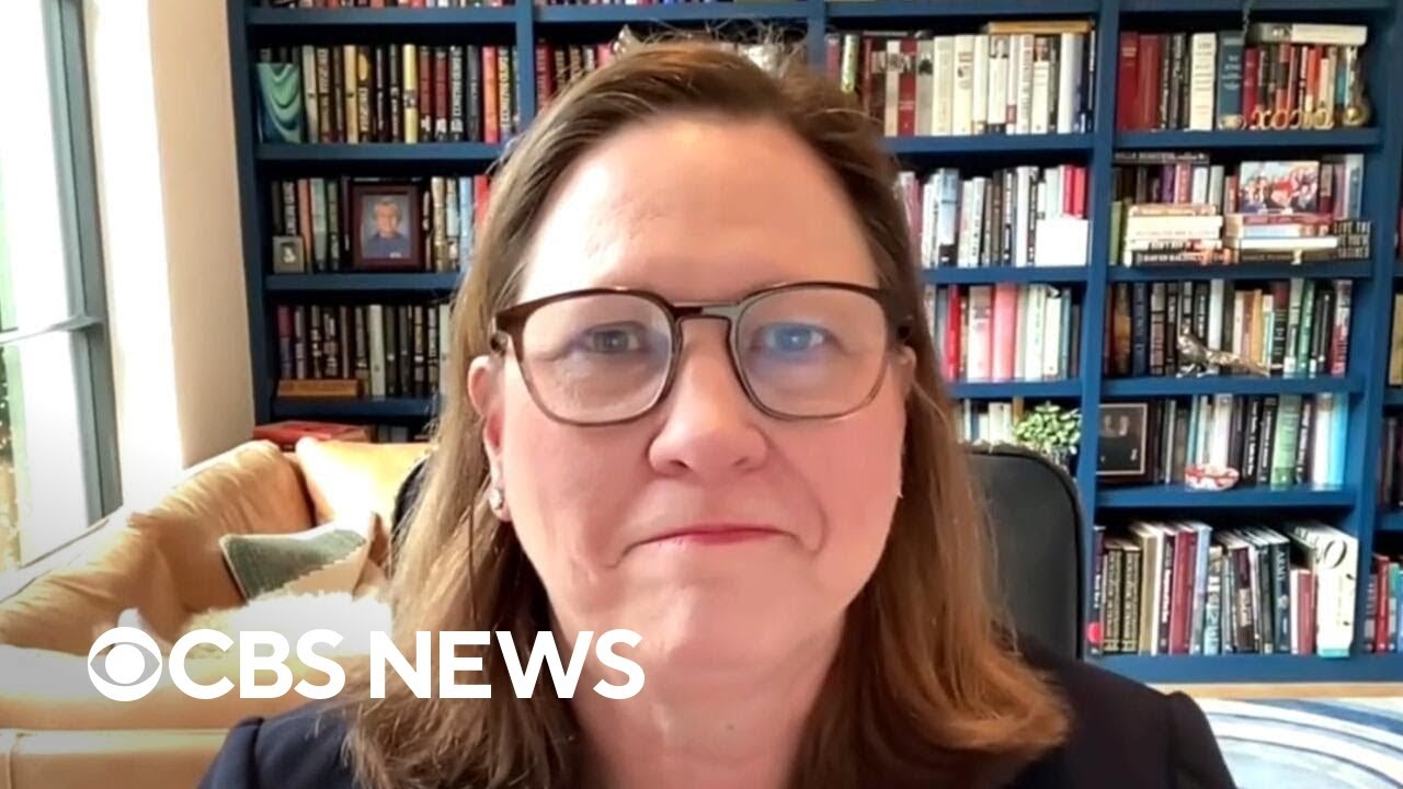 Rep. Julie Johnson touts endorsements in campaign against Colin Allred