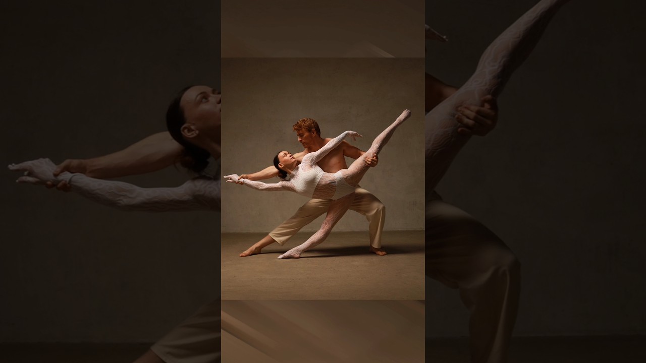 🇺🇦 Model poses for photoshoot📸  5 Acrobatics.