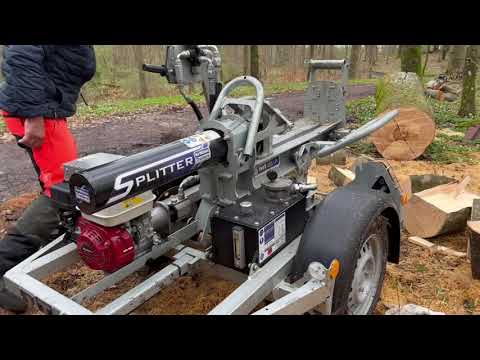 Ifor Williams LS256 houtklover