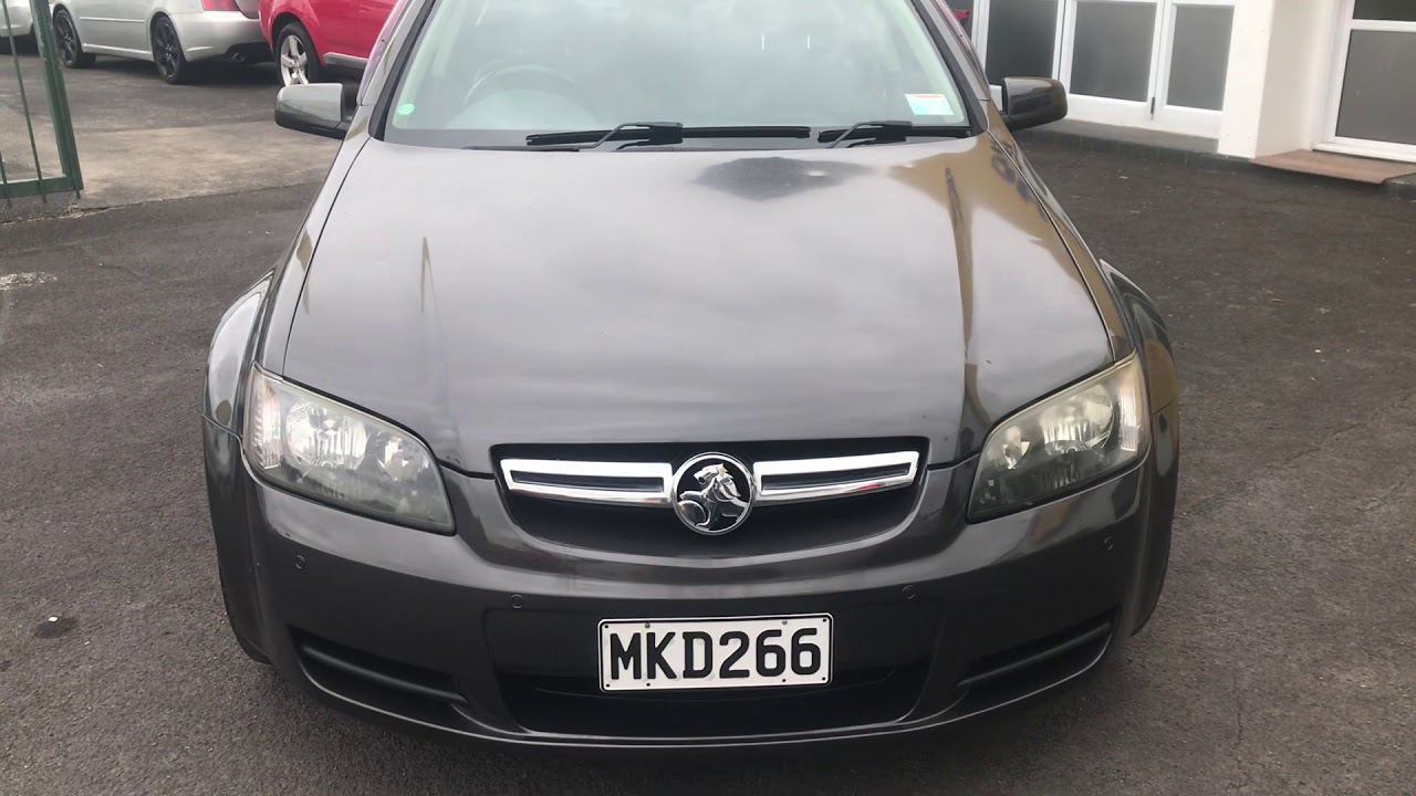 2009 Holden Commodore International: Viewing