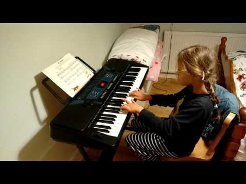 Olivia Scamponi-Grey plays Paganini's The Chase