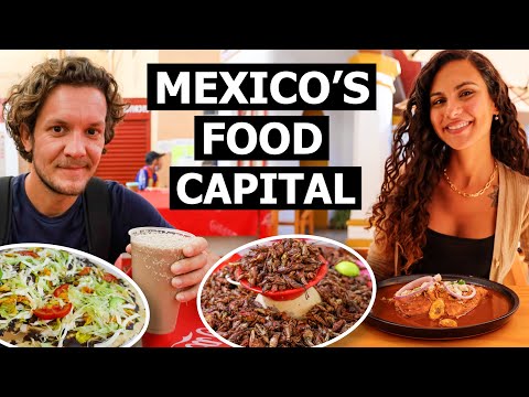 MEXICO FOOD TOUR! OAXACA'S DELICIOUS MARKET & RESTAURANT FOOD π²π½
