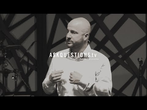 What is the difference between mourning and lament?