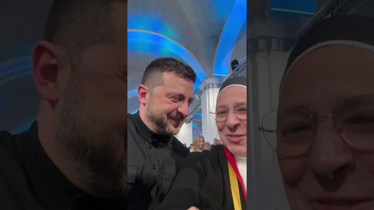 Sister Lucía Caram, with Zelensky #ukraine #zelensky #peace