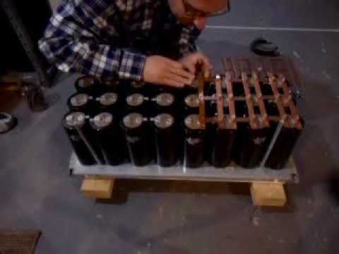 Wiring A Capacitor Bank In Parallel Part 1