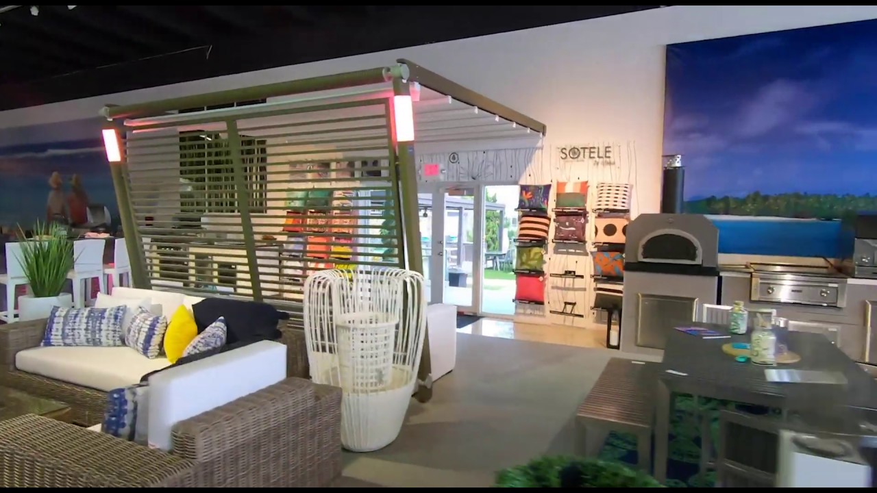 Luxapatio's Showroom