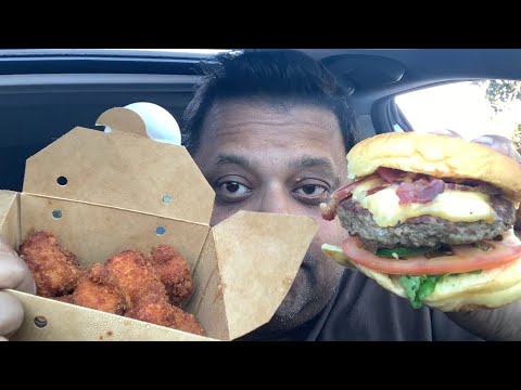 Halalbee’s Lunatic Burger & Panko Chicken Nuggets