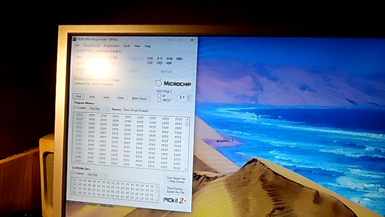 Pickit2  programming is easy