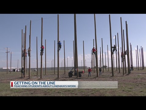 Texas State Technical College welcomes first class of electrical line workers