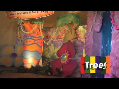 Weird Animals Main Set Decorating Overview | Vacation Bible School | 2014 Easy VBS | Group