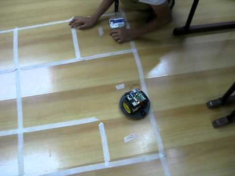 1st try of our Robot. (Robolympics) | flexidgroup1